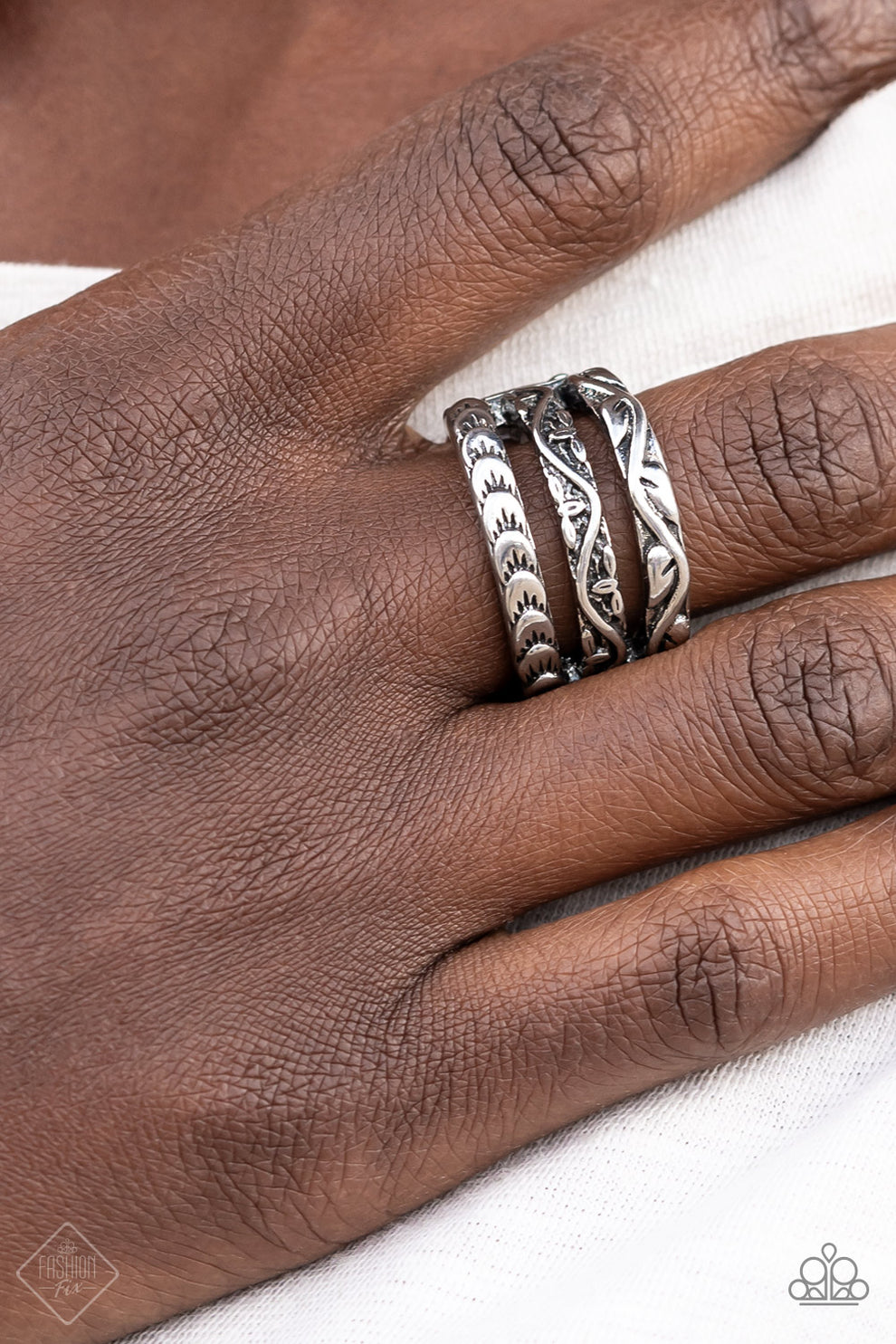 Canyon Canopy - Silver Ring May 2022 Fashion Fix Paparazzi R0281 ...